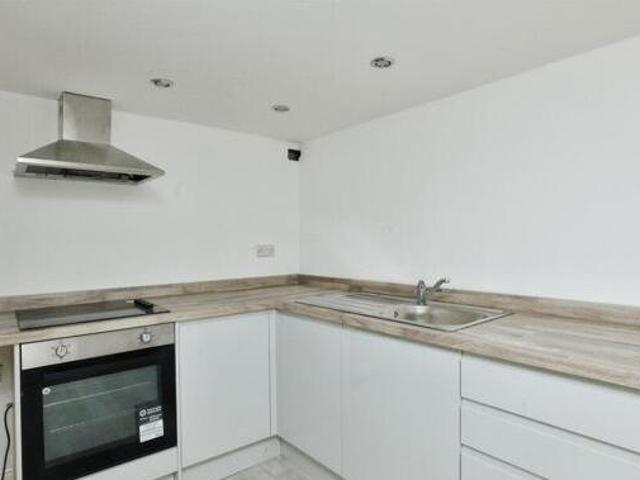 2 Bedroom Flat For Sale In Stonehouse