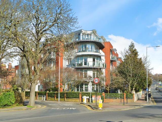 2 bedroom flat for sale in Stanford Avenue, Brighton, BN1