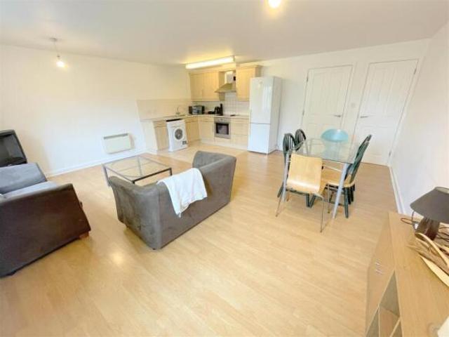 2 bedroom flat for sale in Star Lane, Ipswich, IP4