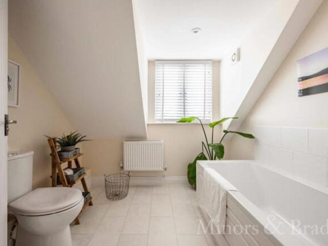 2 bedroom flat for sale in Stracey Road, Norwich, NR1