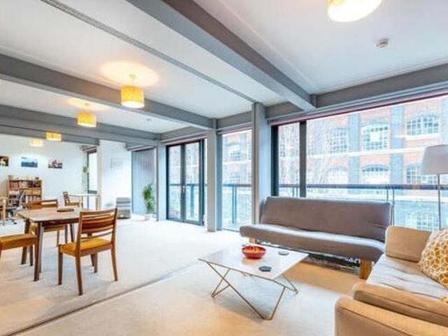 2 Bedroom Flat For Sale In Stratford, London