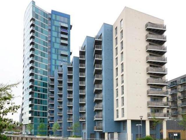 2 Bedroom Flat For Sale In Stratford, London