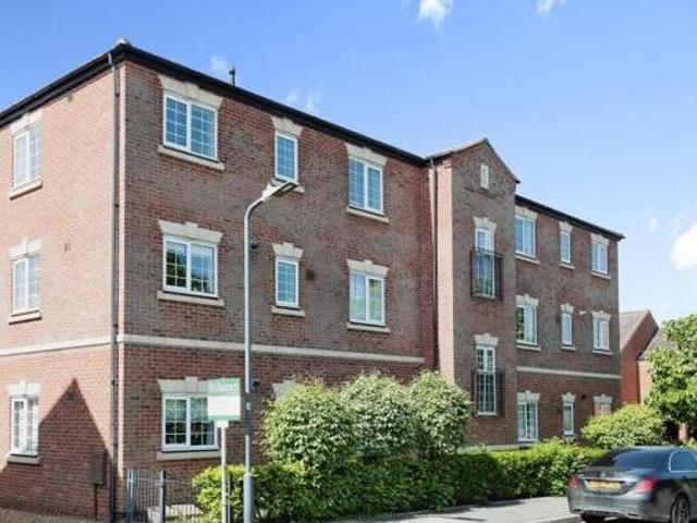 2 Bedroom Flat For Sale In Stratford upon avon, Warwickshire