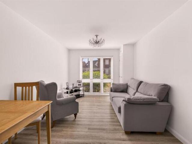 2 bedroom flat for sale in Stroudley House, Cambrian Way, Worthing, BN13 1FE, BN13