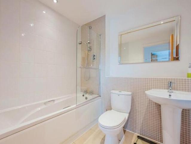 2 bedroom flat for sale in Stuart Street, Derby, DE1