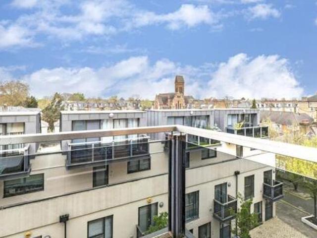 2 Bedroom Flat For Sale In Surbiton