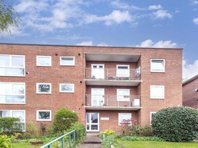 2 Bedroom Flat For Sale In Surbiton
