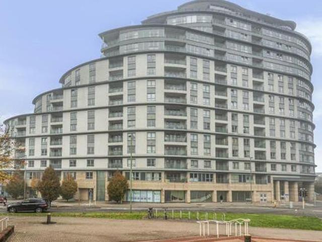 2 Bedroom Flat For Sale In Surrey