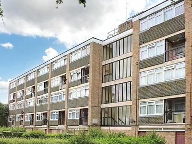 2 Bedroom Flat For Sale In Surrey