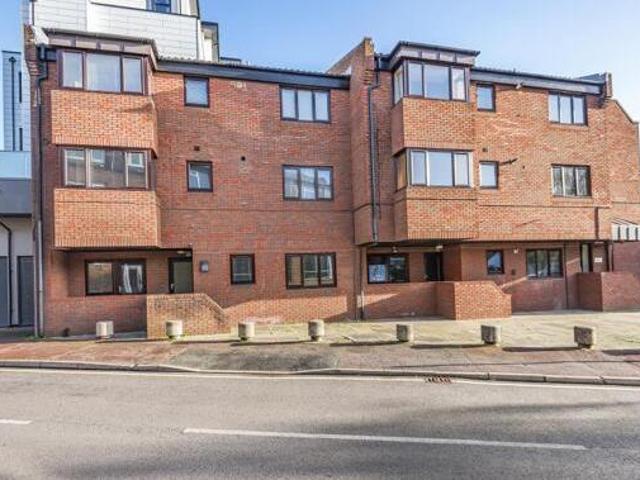 2 Bedroom Flat For Sale In Surrey