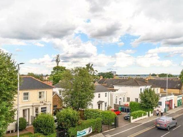 2 Bedroom Flat For Sale In Surrey