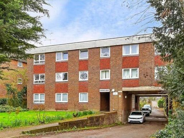 2 Bedroom Flat For Sale In Sutton