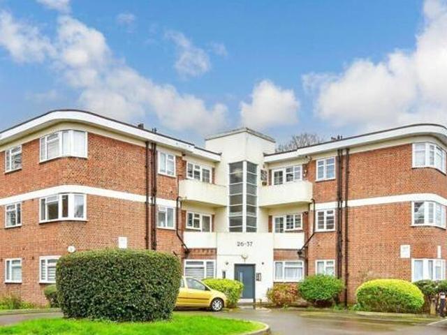 2 Bedroom Flat For Sale In Sutton