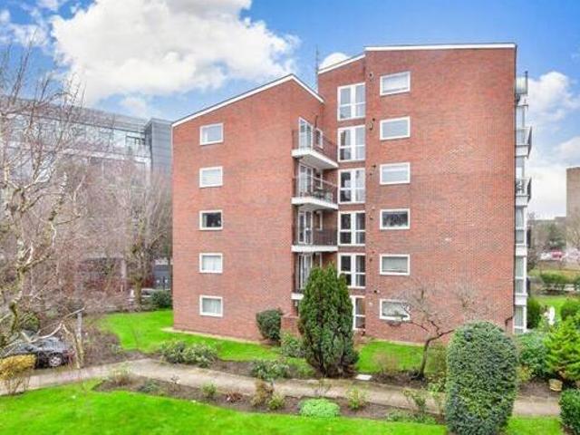 2 Bedroom Flat For Sale In Sutton