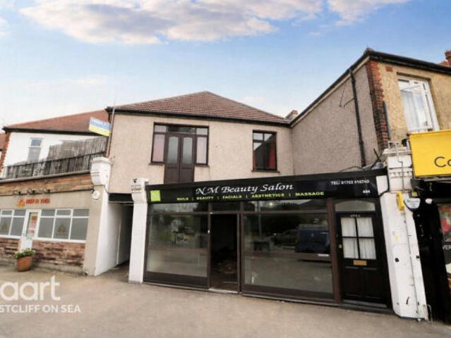 2 bedroom flat for sale in Sutton Road, Southend on Sea, SS2