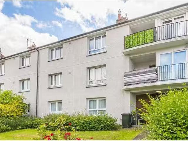 2 bedroom flat for sale, Ross Gardens, Blackford, Edinburgh, E.