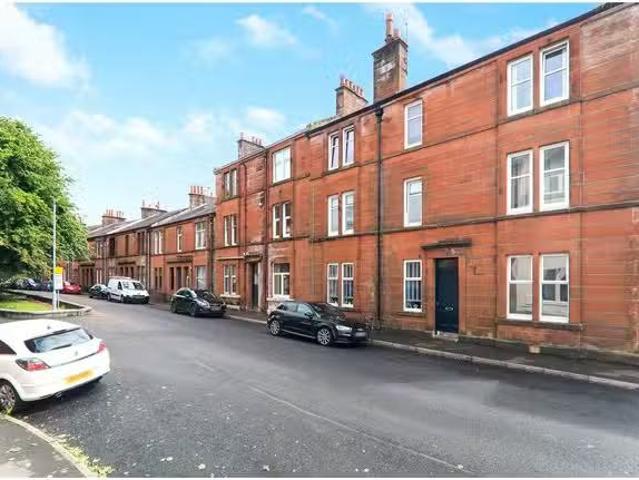 2 bedroom flat for sale, Seamore Street, Largs, Ayrshire North.