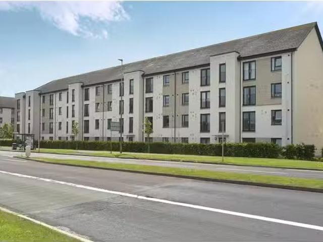 2 bedroom flat for sale, South Gyle Broadway, South Gyle, Edin.