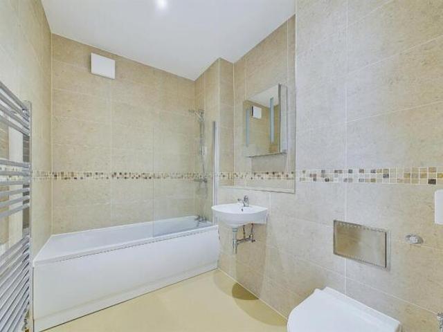 2 bedroom flat for rent in 427 Footscray Road, London, Greater London, SE9