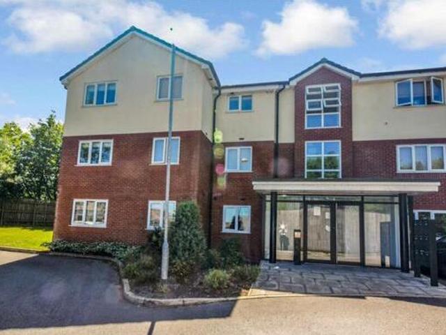 2 Bedroom Flat For Rent In 46a Cumberland Avenue, Clifton