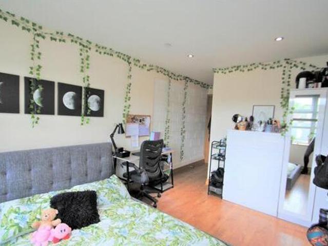 2 Bedroom Flat For Rent In 4 Lansdowne Lane