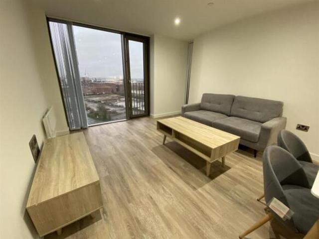 2 bedroom flat for rent in 50 Store Street, Manchester, M1