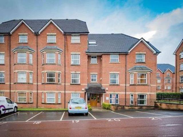 2 bedroom flat for rent in 56 Royal Court Drive Bolton BL1 4AZ BL1
