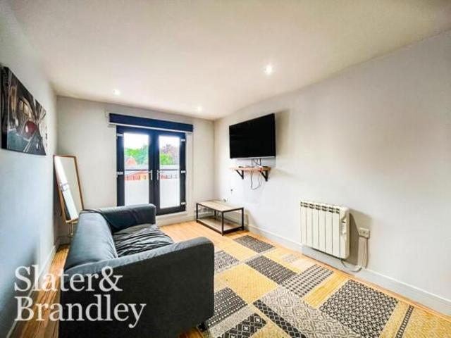 2 bedroom flat for rent in 5a Old Brickyard, Nottingham, NG3