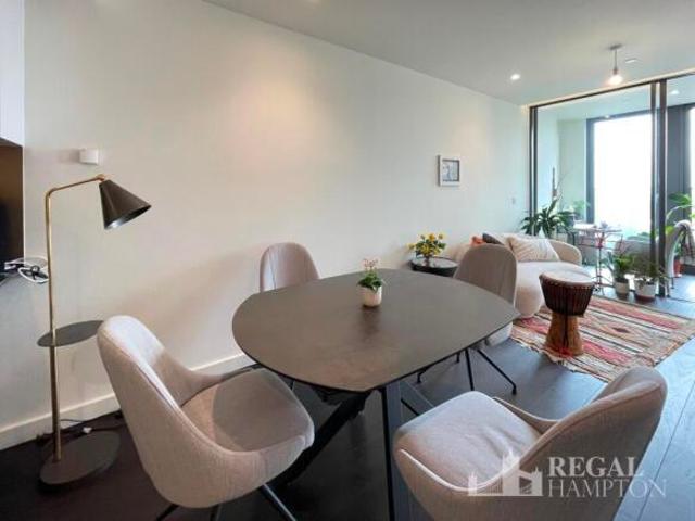 2 bedroom flat for rent in 67 Bondway, Vauxhall, London, SW8