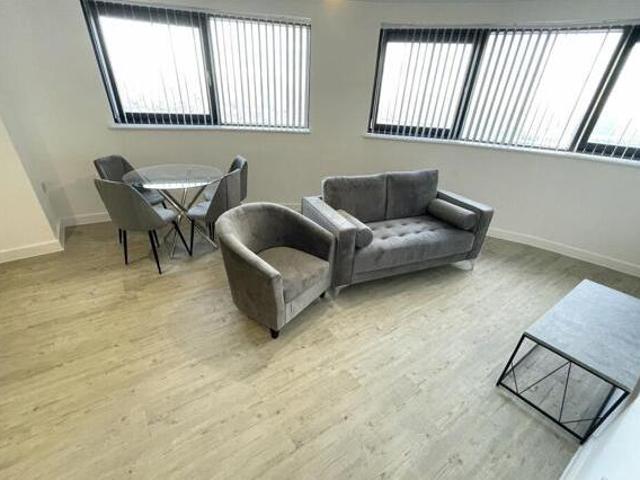 2 Bedroom Flat For Rent In 65 Furness Quay, Salford