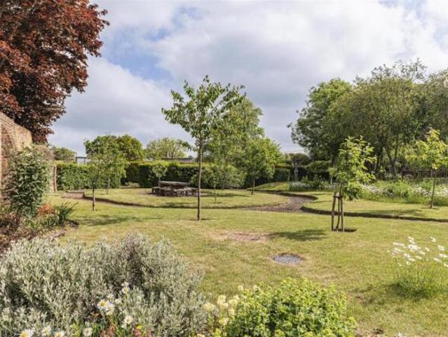 2 bedroom flat for rent in 6 Orchard Yard, Hawarden Place, Canterbury Road Wingham, Canterbury, Kent CT3 1EW, CT3