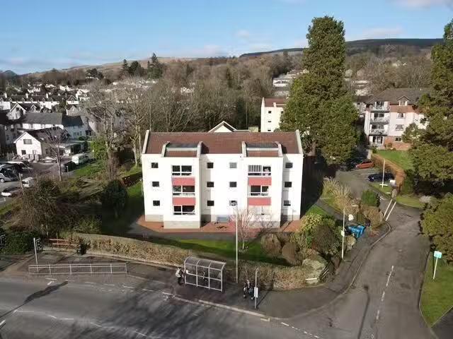 2 bedroom flat for rent in 7 Rhu Ellen Court Rhu Helensburgh G.