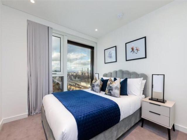 2 bedroom flat for rent in 8 Casson Square, London, SE1