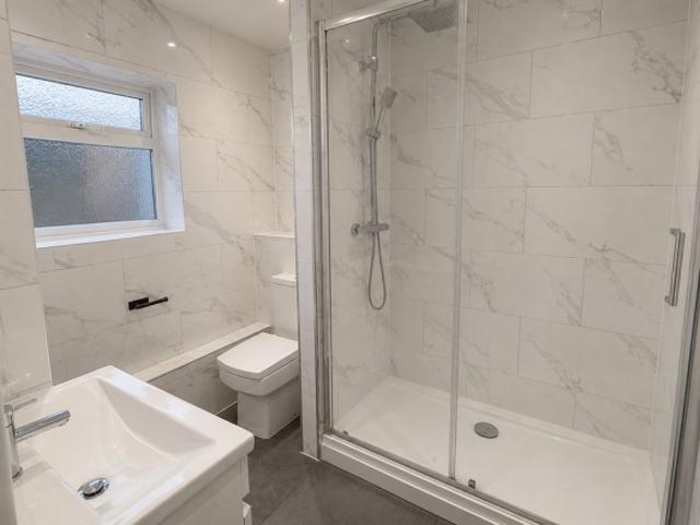 2 bedroom flat for rent in 92, Gladstone Road, Broadstairs, CT102JB, CT10