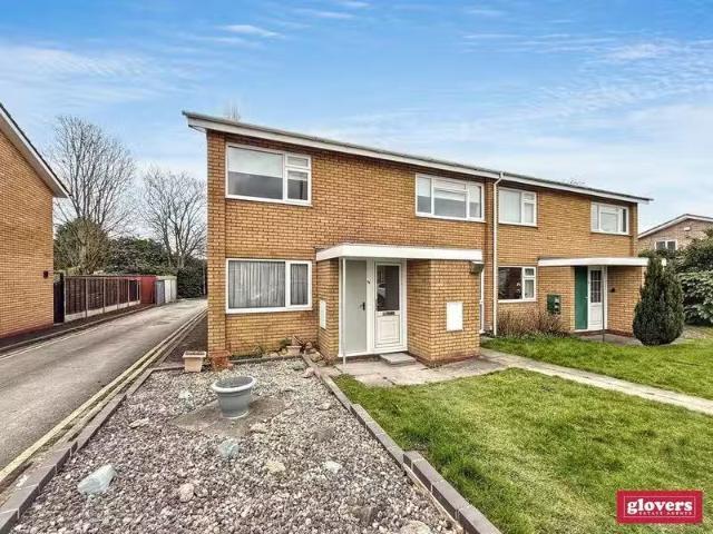 2 bedroom flat for rent in 94 Wynfield Gardens, Kings Heath B1.