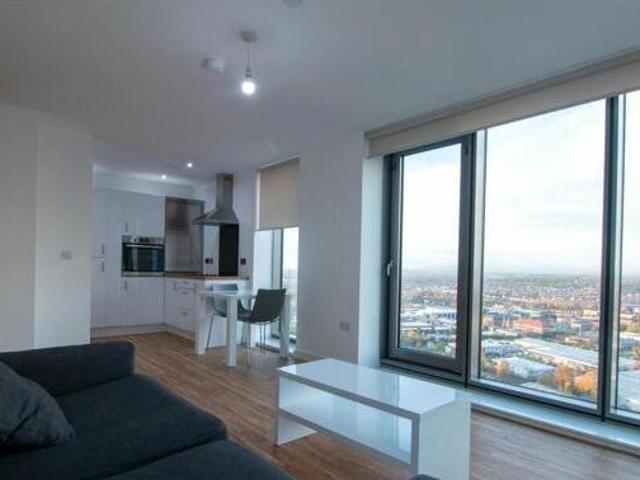 2 Bedroom Flat For Rent In 9 Michigan Avenue, Salford