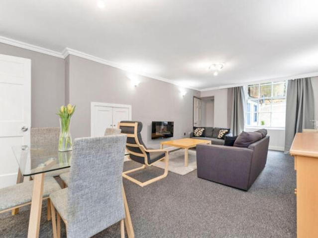2 bedroom flat for rent in 0444L Albany Street, Edinburgh, EH1 3QY, EH1