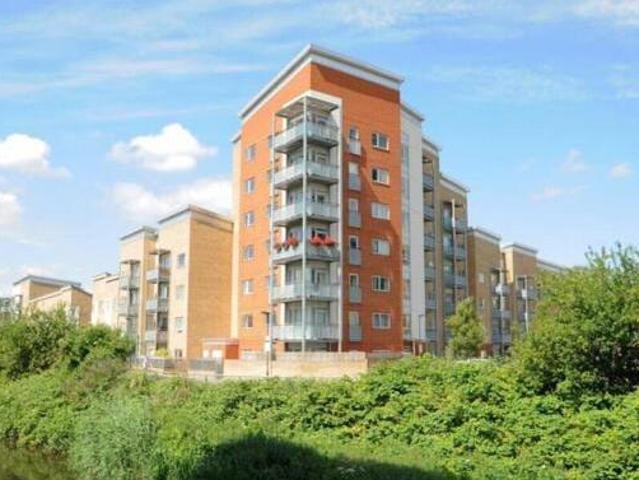 2 Bedroom Flat For Rent In 13 Waterway Avenue