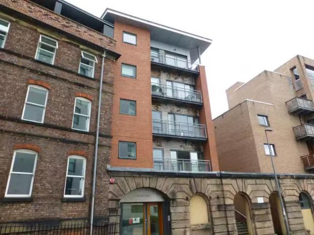 2 bedroom flat for rent in 10 Madison Square, Liverpool, L1