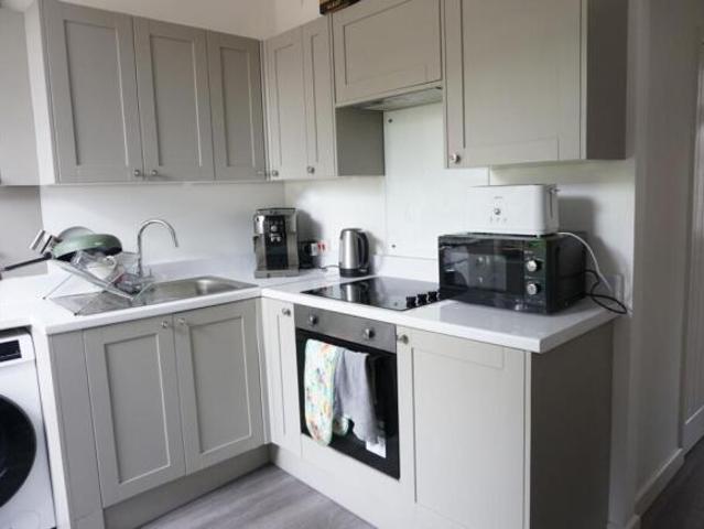 2 bedroom flat for rent in 11 Mapperley Park Drive, Nottingham, NG3