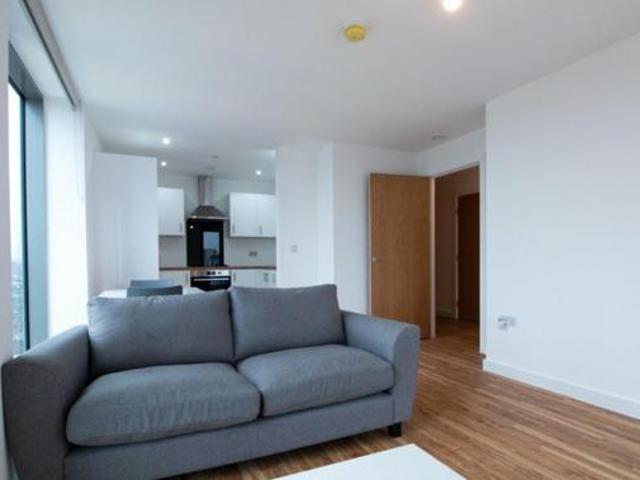 2 Bedroom Flat For Rent In 11 Michigan Avenue, Salford