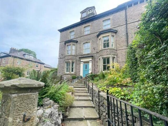 2 Bedroom Flat For Rent In 12 Terrace Road