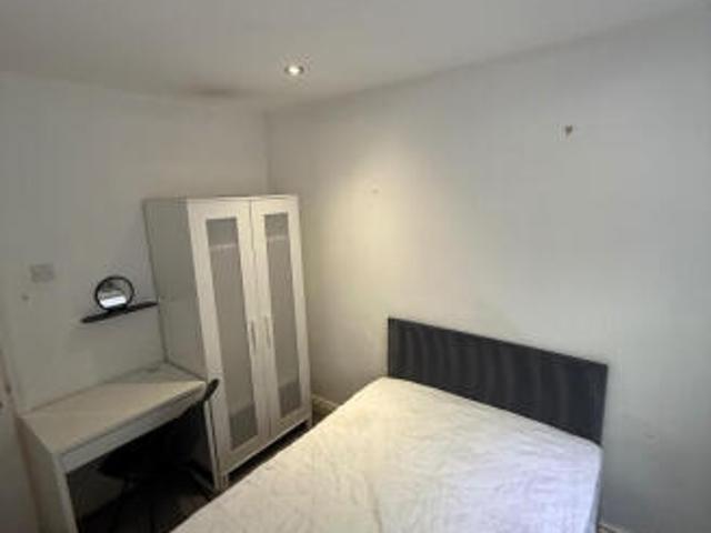 2 bedroom flat for rent in 12 Upper Parliament Street, Liverpool, Merseyside, L8