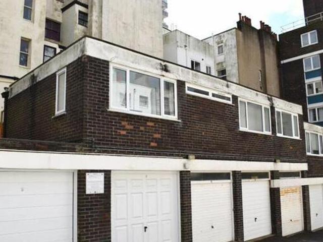 2 Bedroom Flat For Rent In 138 Kings Road, Brighton
