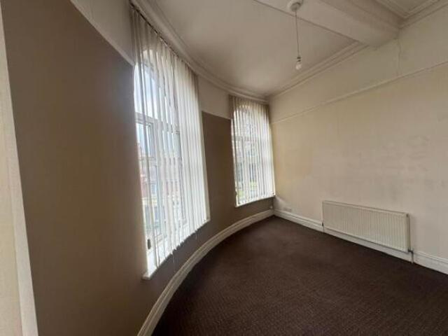 2 bedroom flat for rent in 145a Bank House Wellington Road Lower Wortley Leeds, LS12