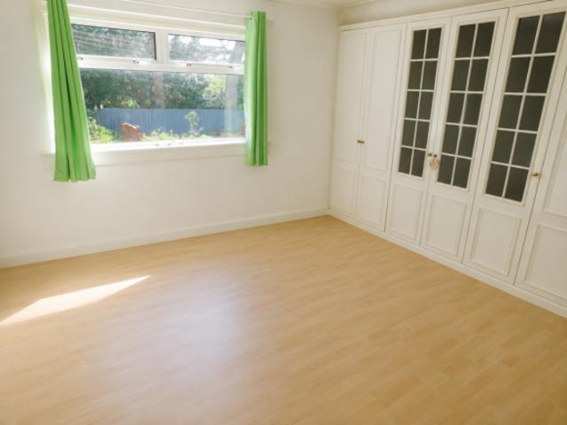 2 bedroom flat for rent in 14, Alan Breck Gardens, Edinburgh, EH4 7HU, EH4
