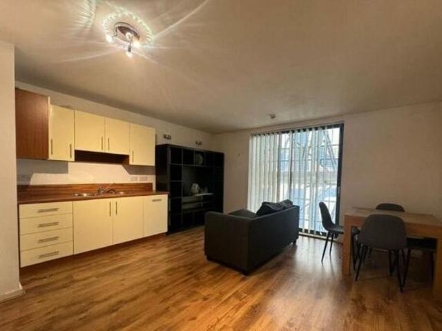 2 Bedroom Flat For Rent In 156 Chapel Street