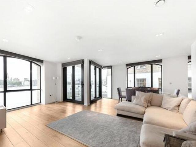 2 Bedroom Flat For Rent In 15 Lots Road
