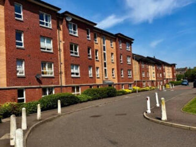 2 bedroom flat for rent in 15 Springfield Gardens, Glasgow, Lanarkshire, G31