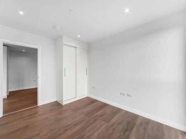 2 bedroom flat for rent in 161 Evelyn Street Deptford SE8